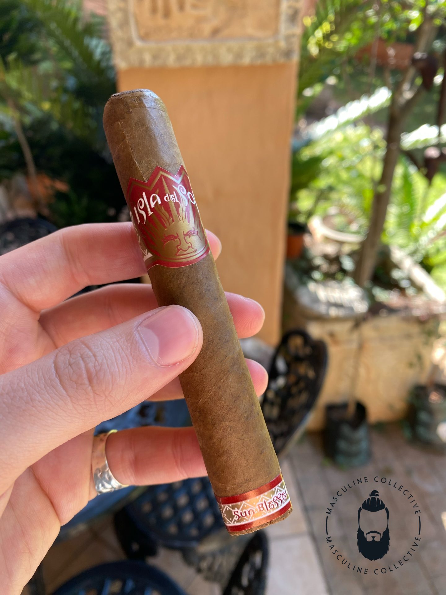 Drew Estate – Isla Del Sol – Robusto - The Masculine Collective
